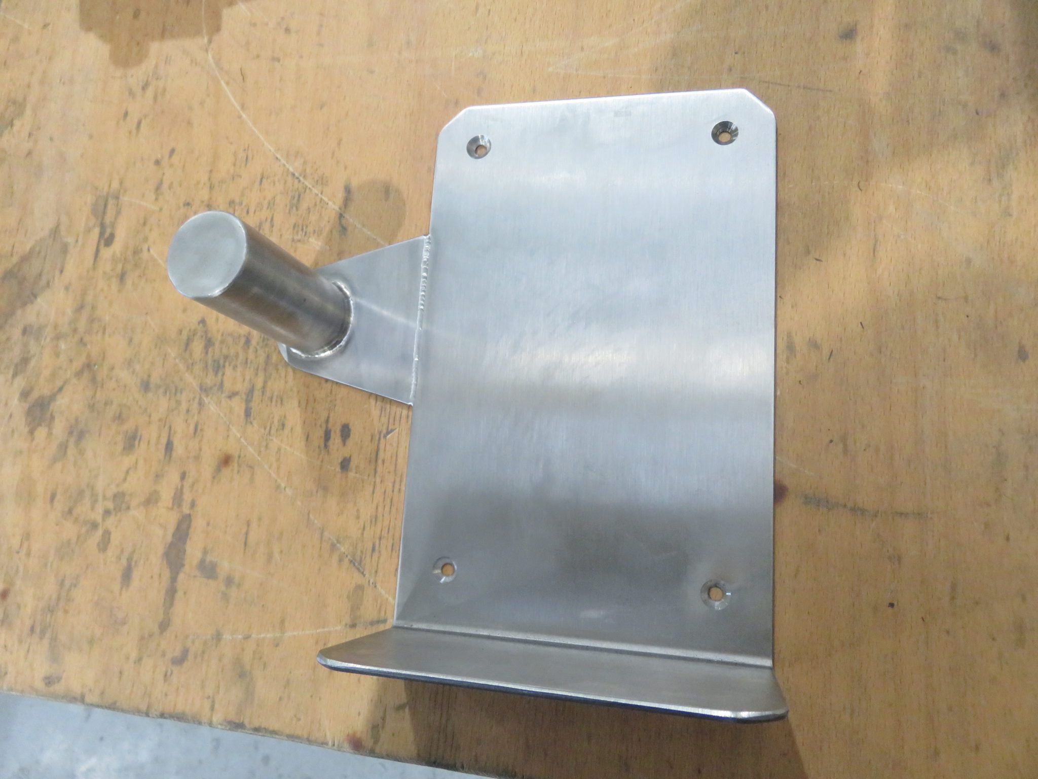 Support pour pousse seringue – Clément Technique SA